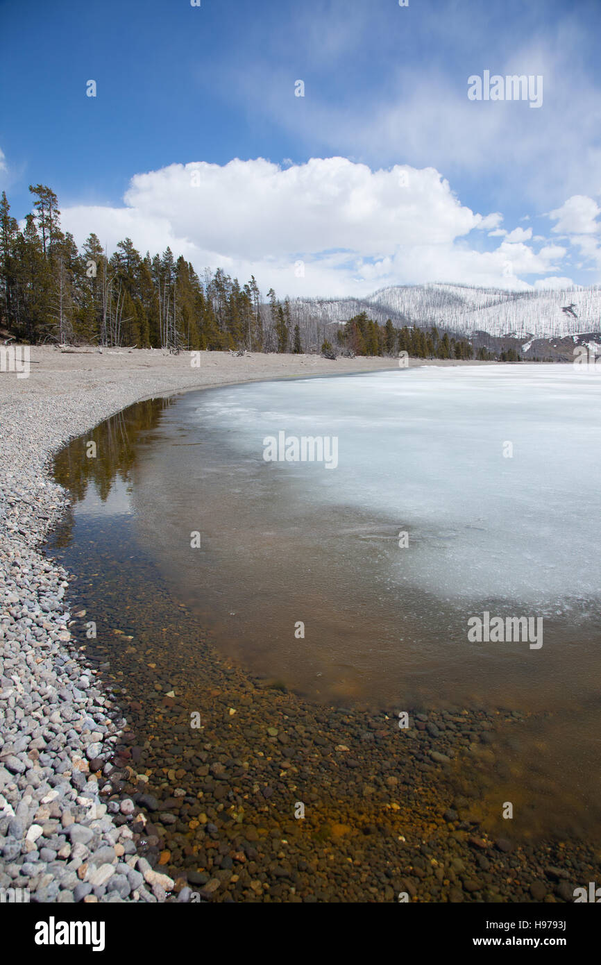 Yellowstone lake rocks hi-res stock photography and images - Alamy