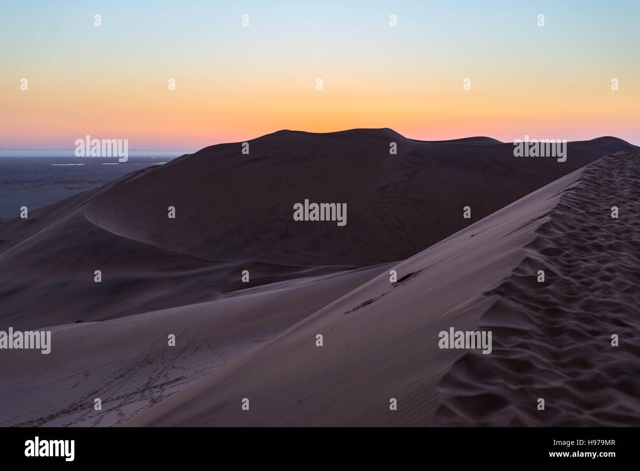 Colorful sunset over the Namib desert, Namibia, Africa. Scenic sand ...