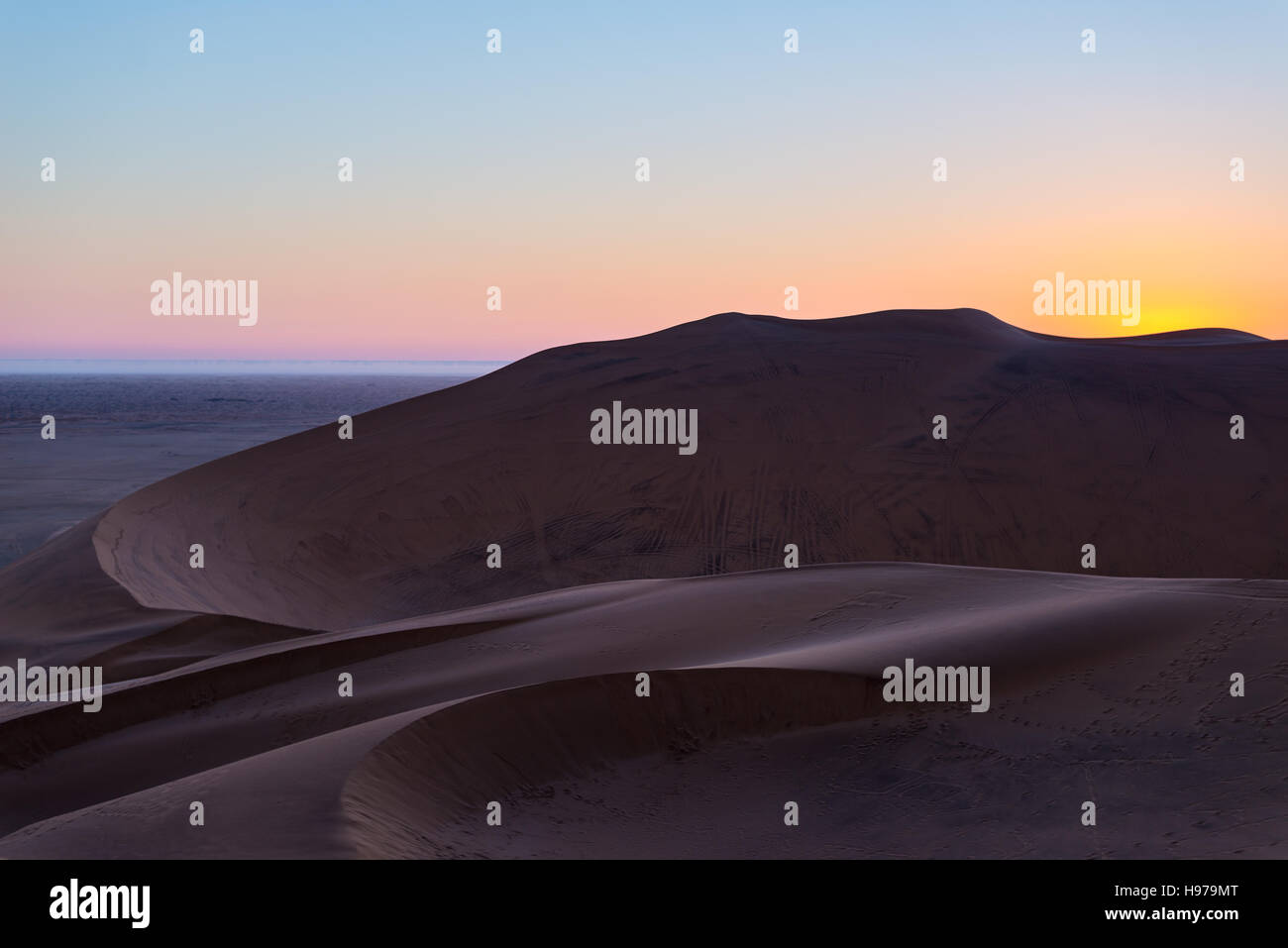 Dusk panoramic sand dune hi-res stock photography and images - Alamy