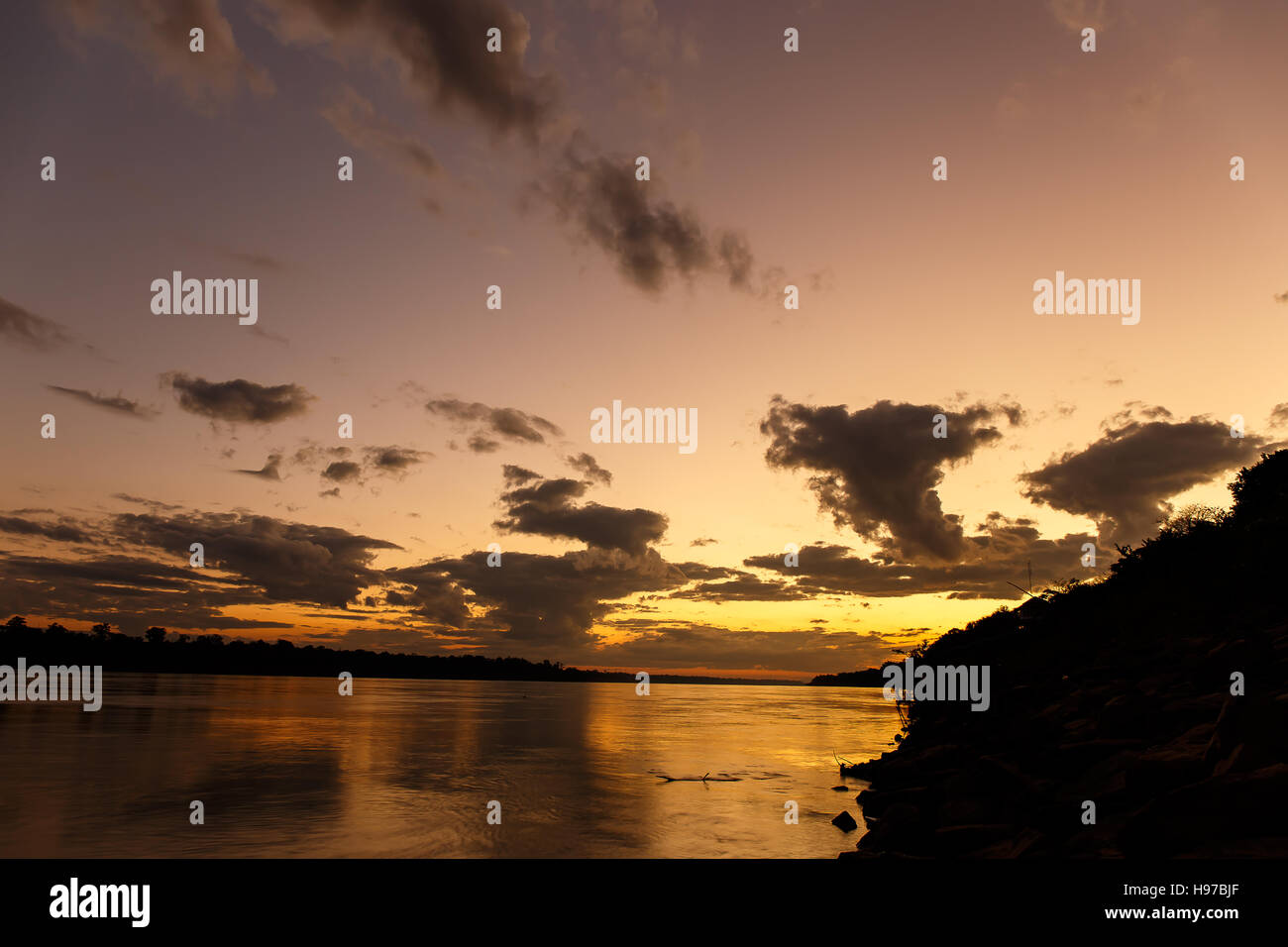 Ubon ratchathani silhouette hi-res stock photography and images - Alamy