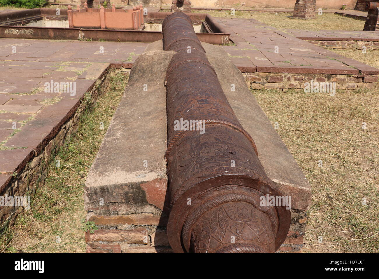 Antique artillery cannon Stock Photo - Alamy