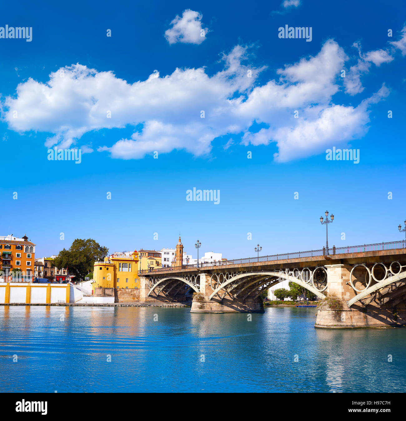 Puente isabel ii bridge hi-res stock photography and images - Alamy