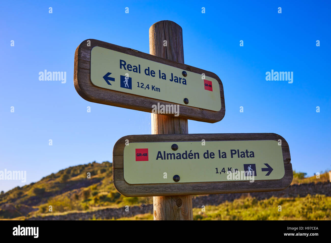 Almadén village hi-res stock photography and images - Alamy