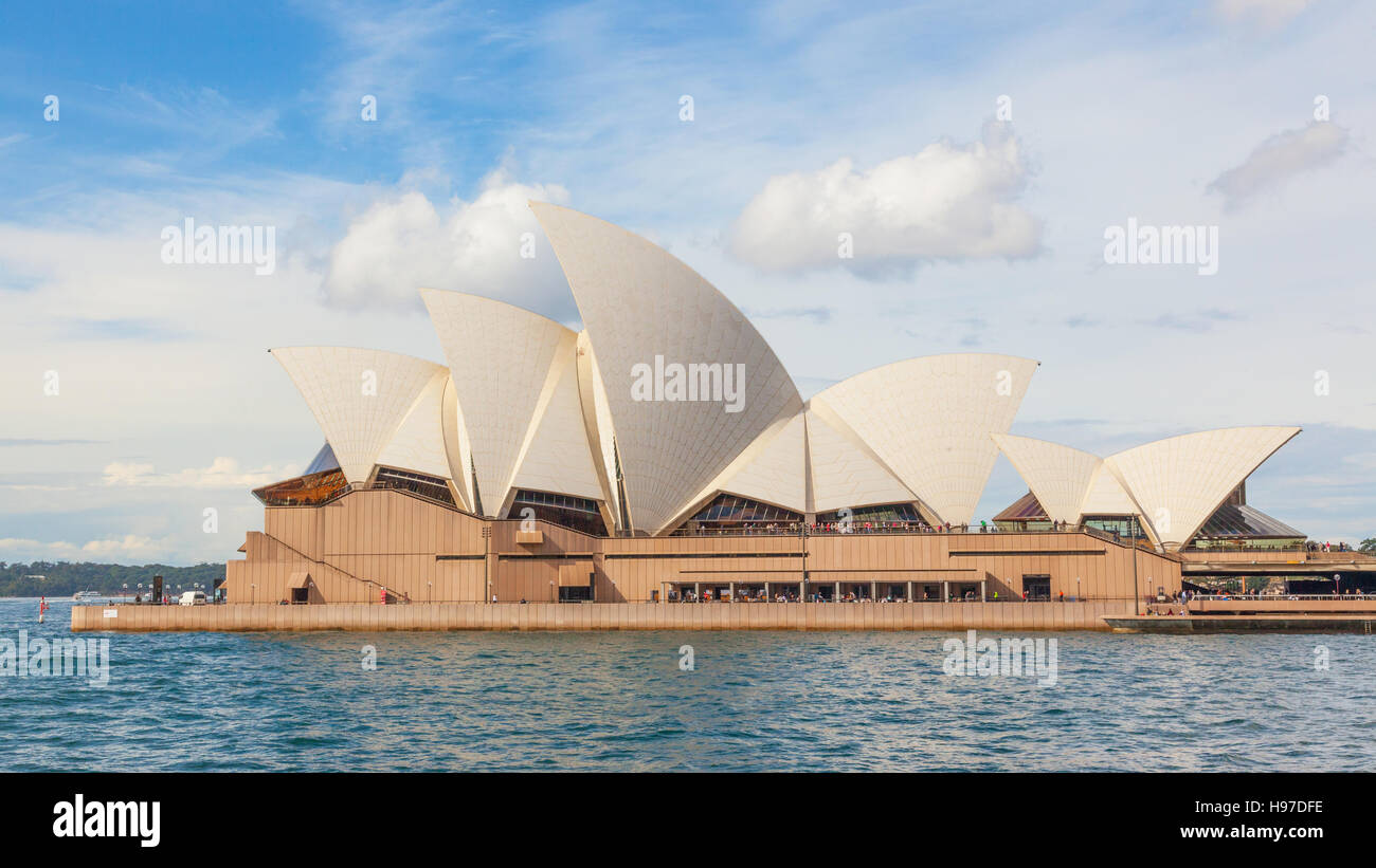 Interlocking shells hi-res stock photography and images - Alamy