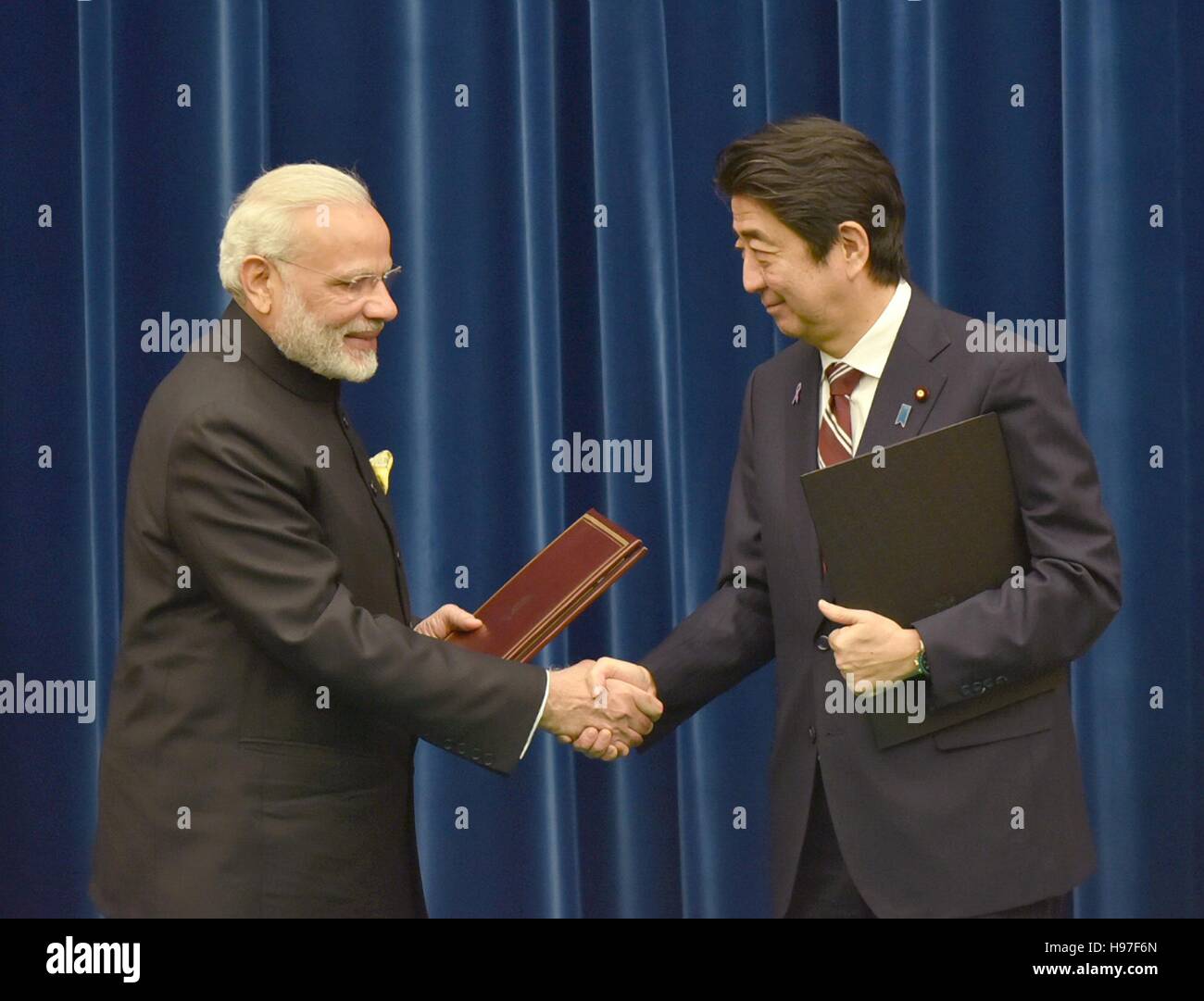 Indian Prime Minister Narendra Modi and Japanese Prime Minister Shinzo ...