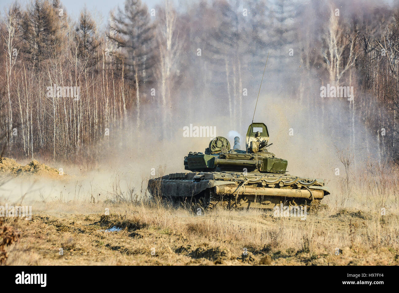 Russian tank T-72 Stock Photo - Alamy