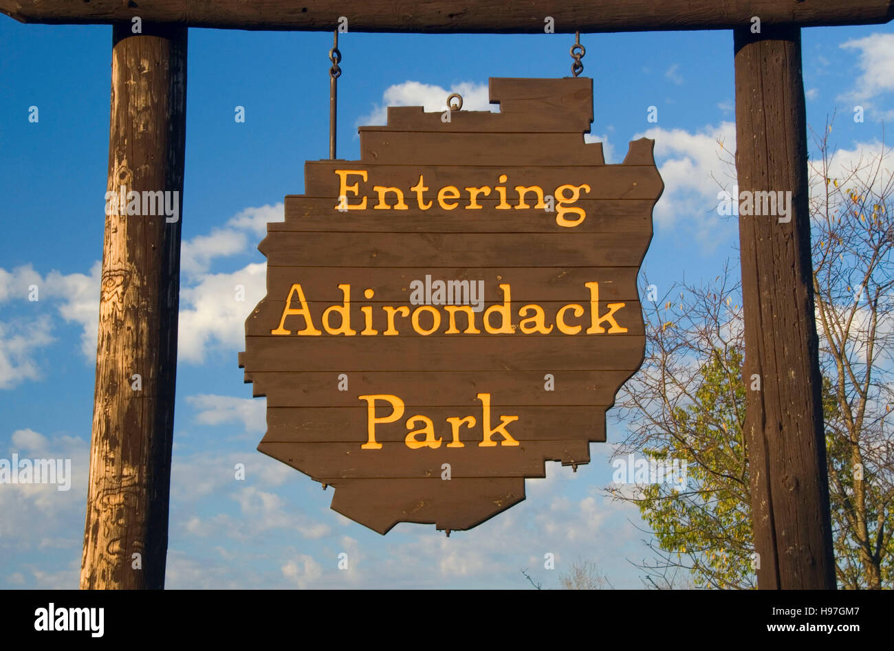Adirondack Park sign, Adirondack Forest Preserve, New York Stock Photo ...