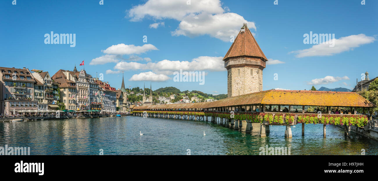 Old chapel bridge hi-res stock photography and images - Alamy