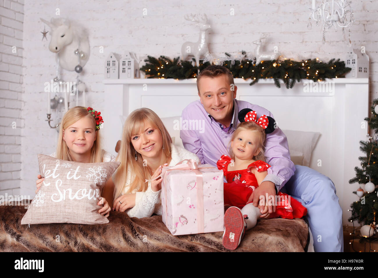 Eve and family hi-res stock photography and images - Alamy