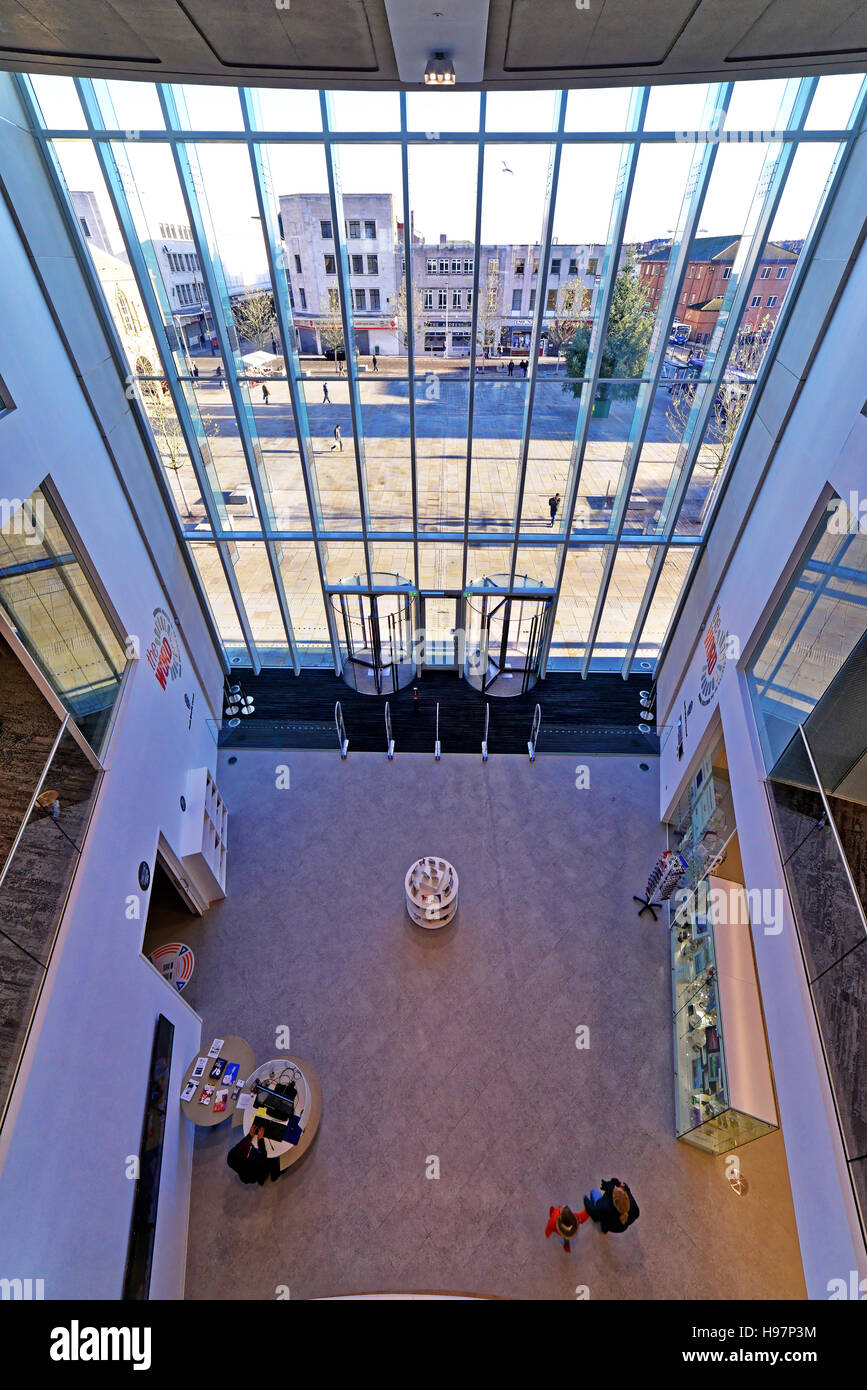 North shields library hi-res stock photography and images - Alamy