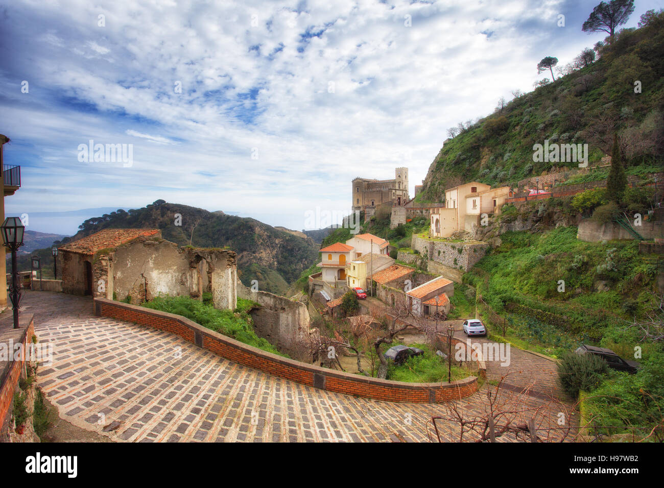 Historical centre of Savoca, Messina, Sicily Stock Photo - Alamy