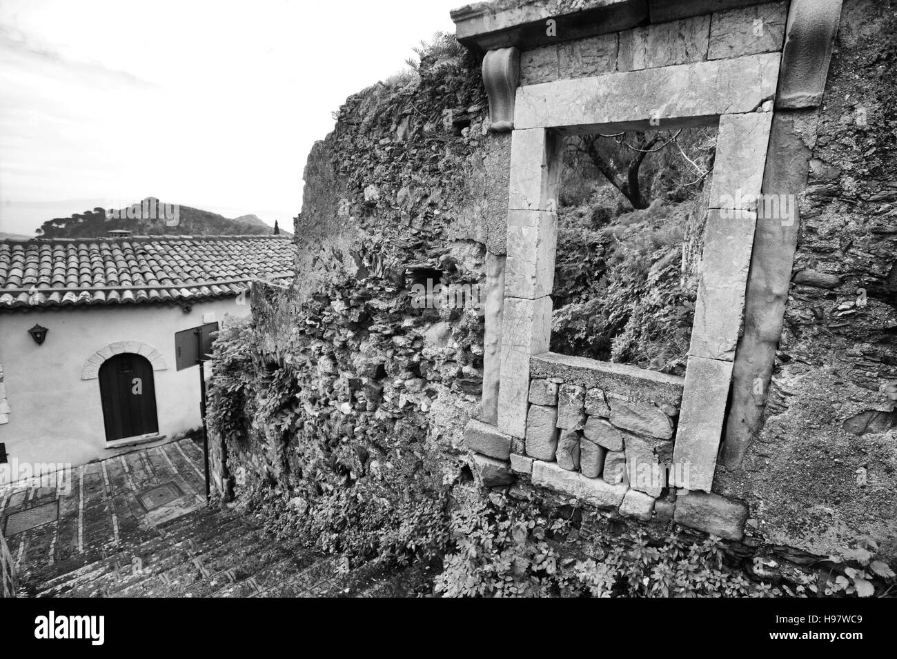 Historical centre of Savoca, Messina, Sicily Stock Photo - Alamy
