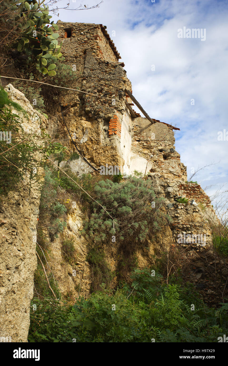 Historical centre of Savoca, Messina, Sicily Stock Photo - Alamy