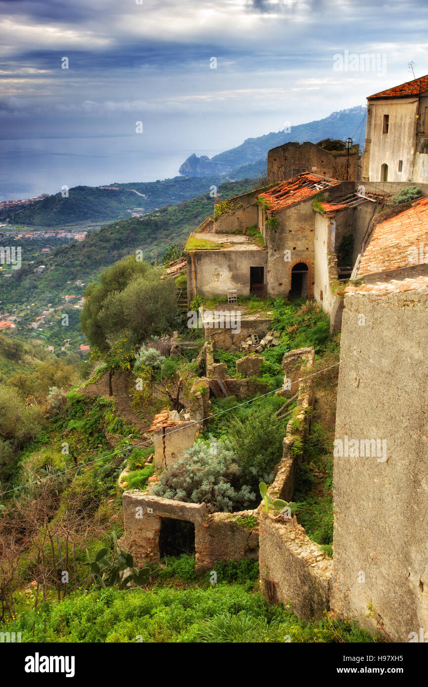 Historical centre of Savoca, Messina, Sicily Stock Photo - Alamy