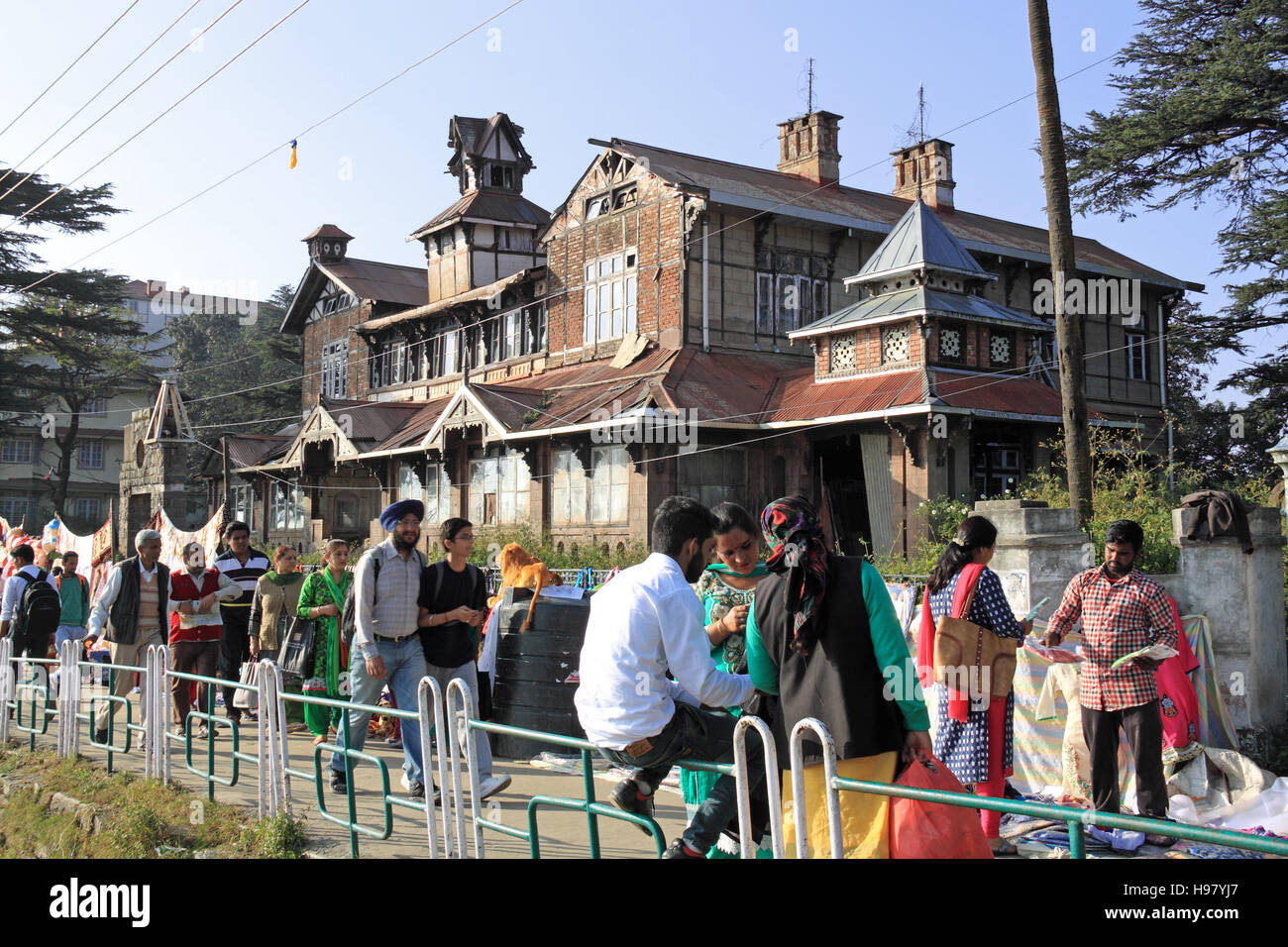 Bantony castle shimla hi-res stock photography and images - Alamy