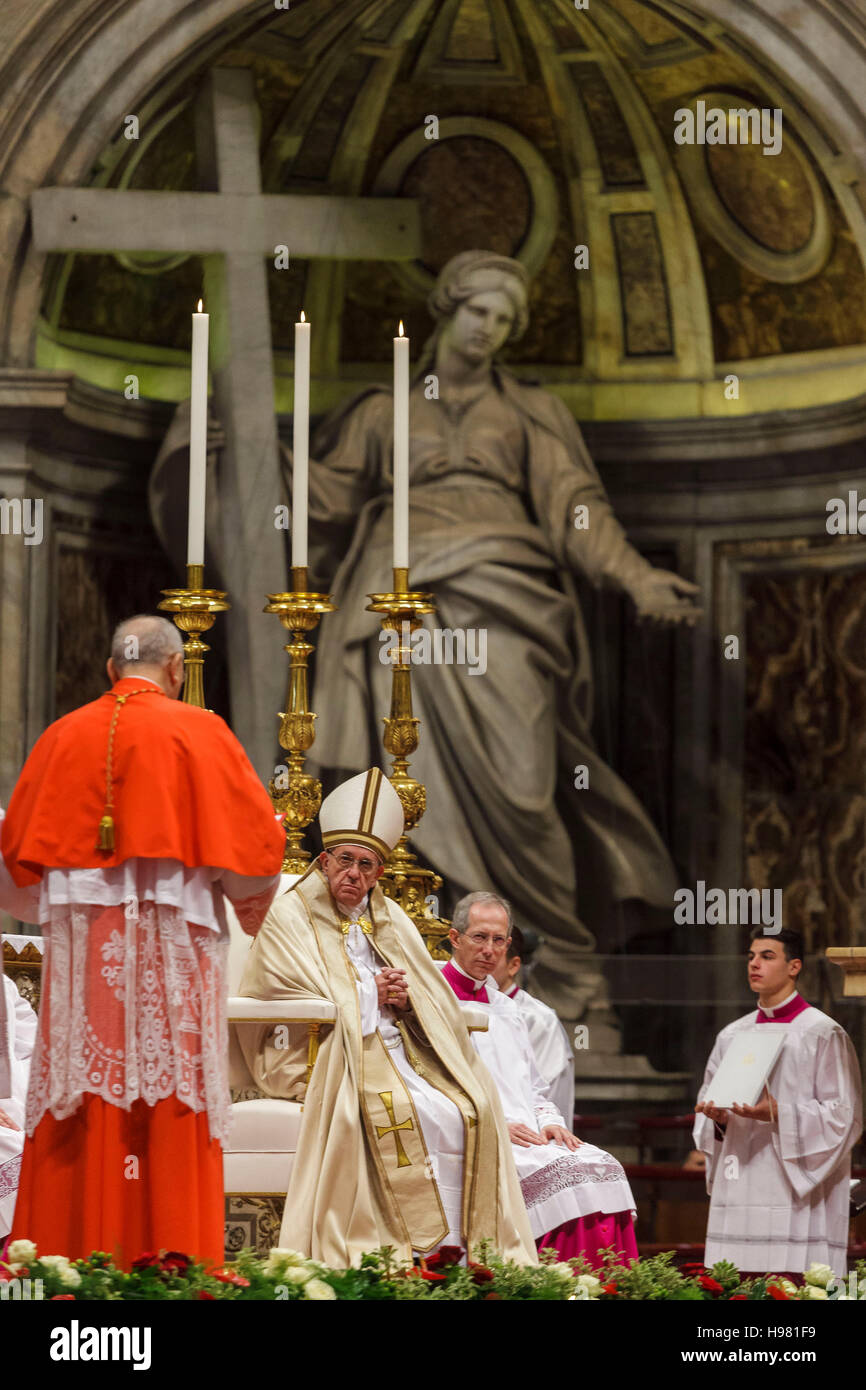 Vatican City, Vatican. 19th Nov, 2016. Pope Francis elevated 17 Roman ...