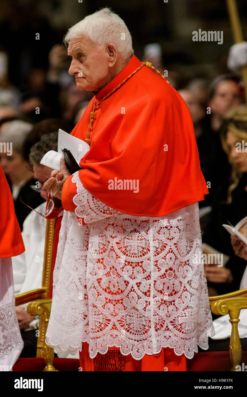 Presbyter cardinal hi-res stock photography and images - Alamy