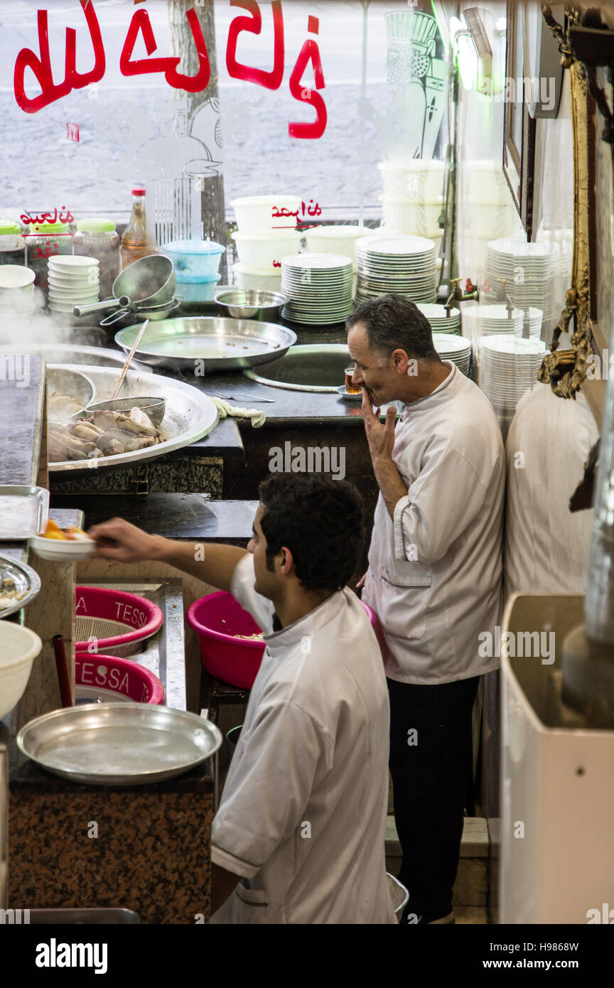 Persian restaurant hi-res stock photography and images - Alamy