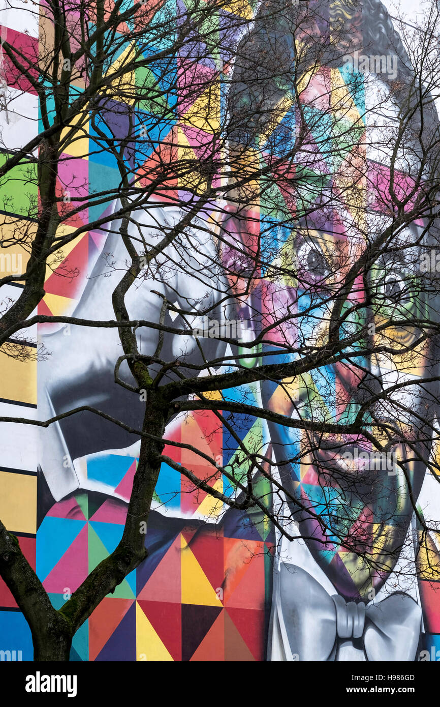 Lodz graffiti hi-res stock photography and images - Alamy