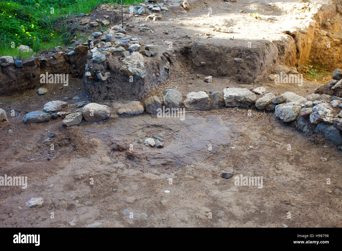 Prehistoric huts of old bronze. Viale dei Cipressi village to Milazzo ...