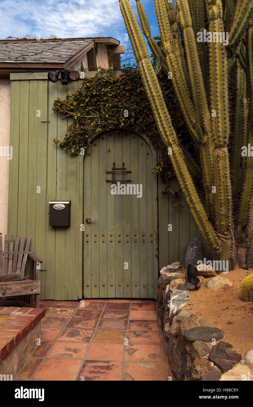 Cactus wood door hi-res stock photography and images - Alamy