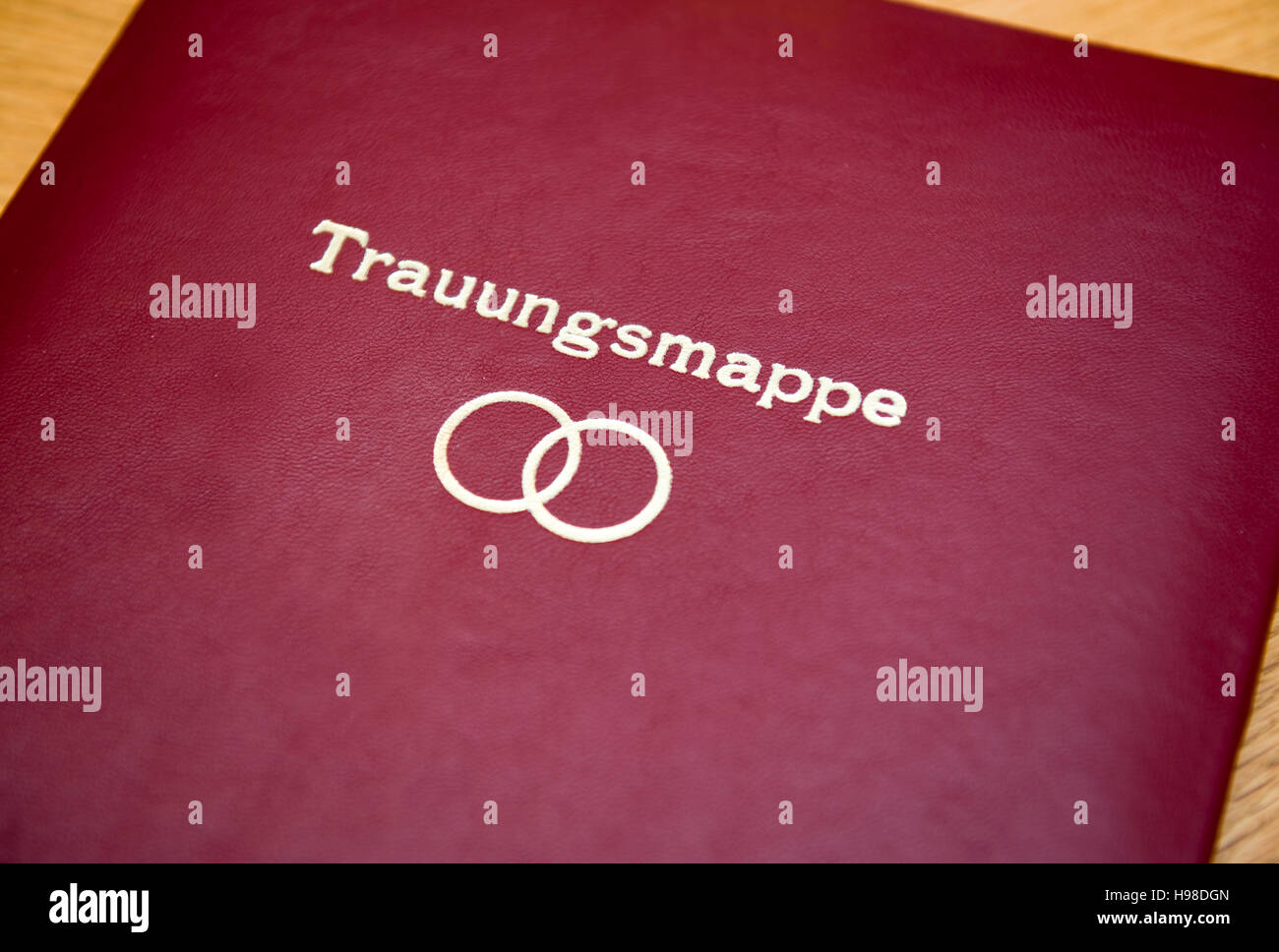 Civil marriage file hi-res stock photography and images - Alamy