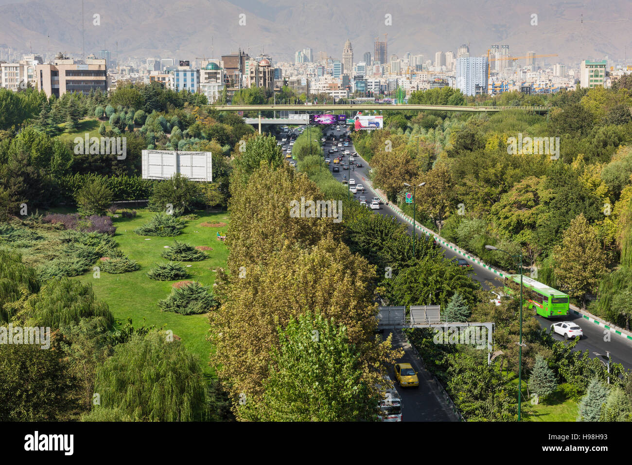 Tehran skyline hi-res stock photography and images - Alamy