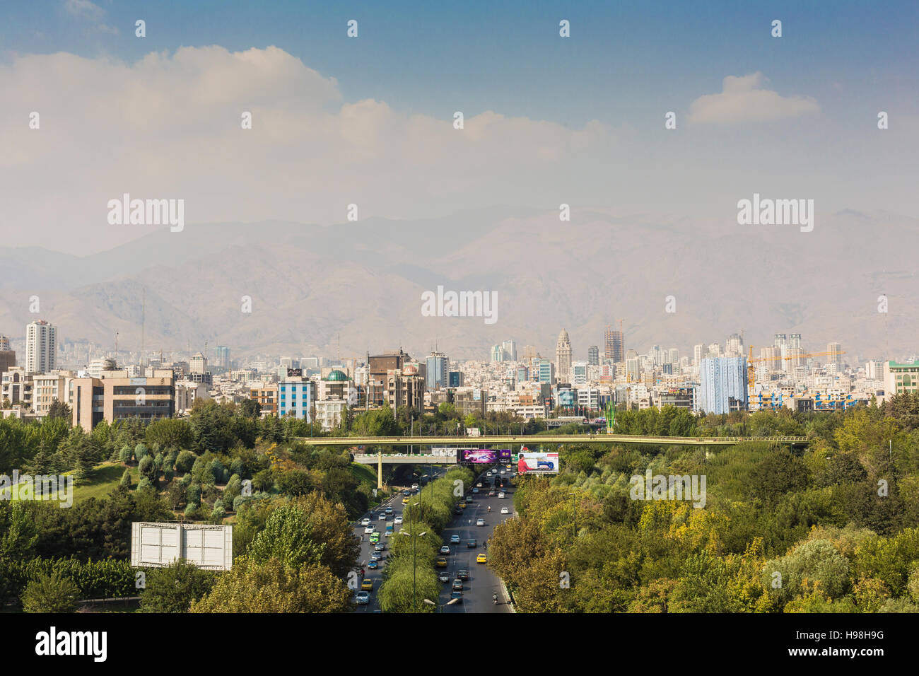Tehran skyline hi-res stock photography and images - Alamy