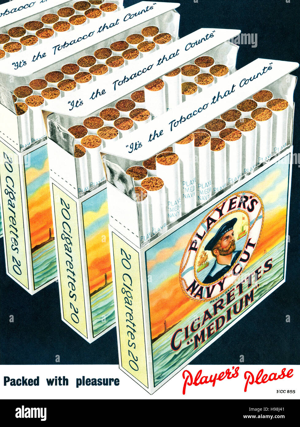 Cigarette smoking 1950s hi-res stock photography and images - Alamy