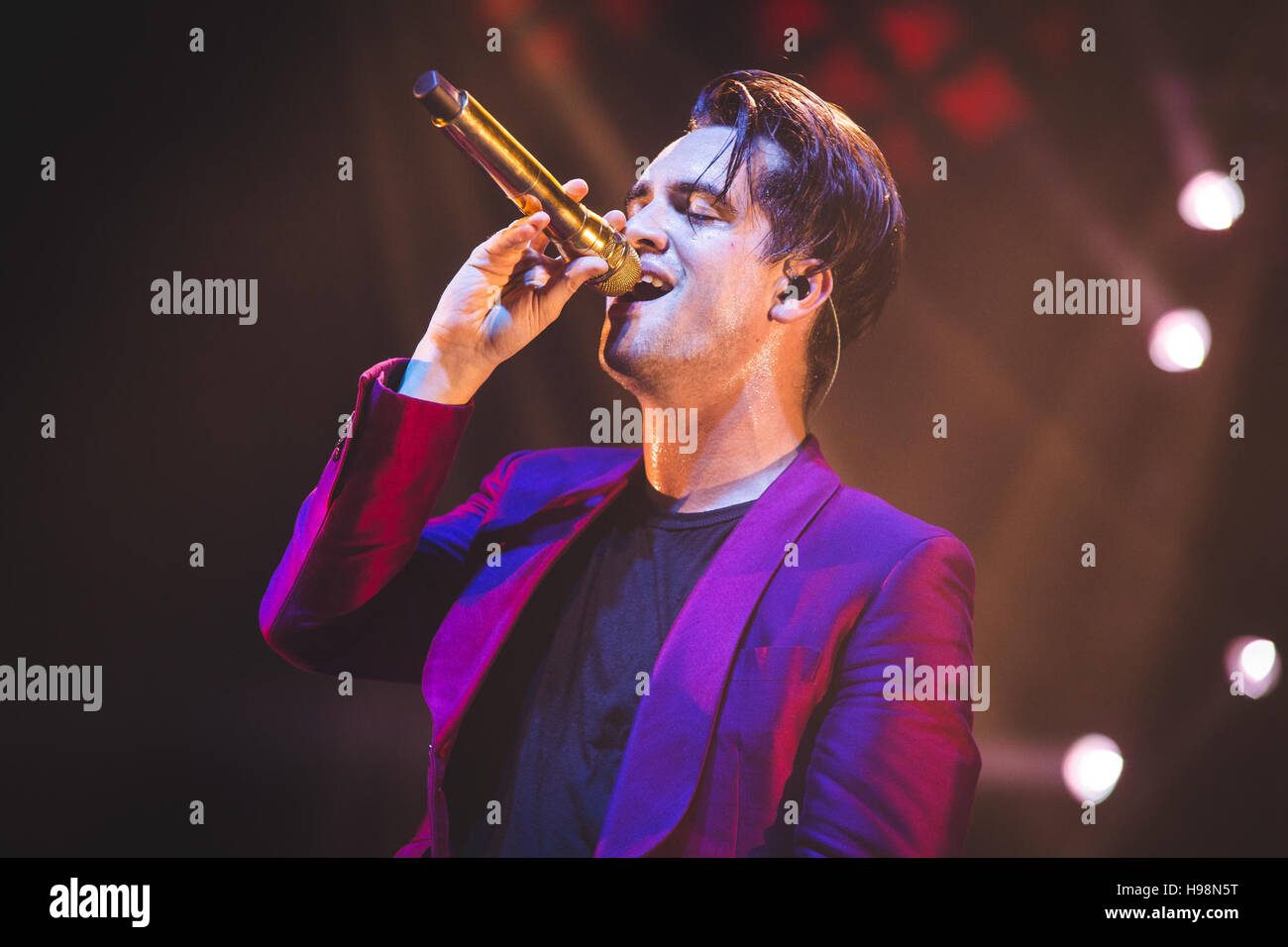 London, UK. 19th November, 2016. Brendon Urie, Dallon Weekes, Kenneth ...