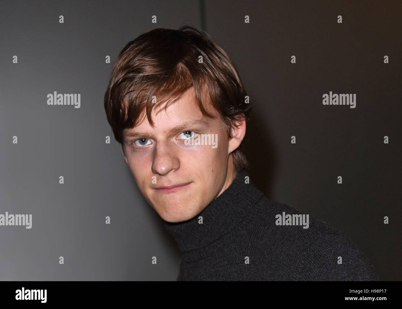 Lucas hedges hi-res stock photography and images - Alamy