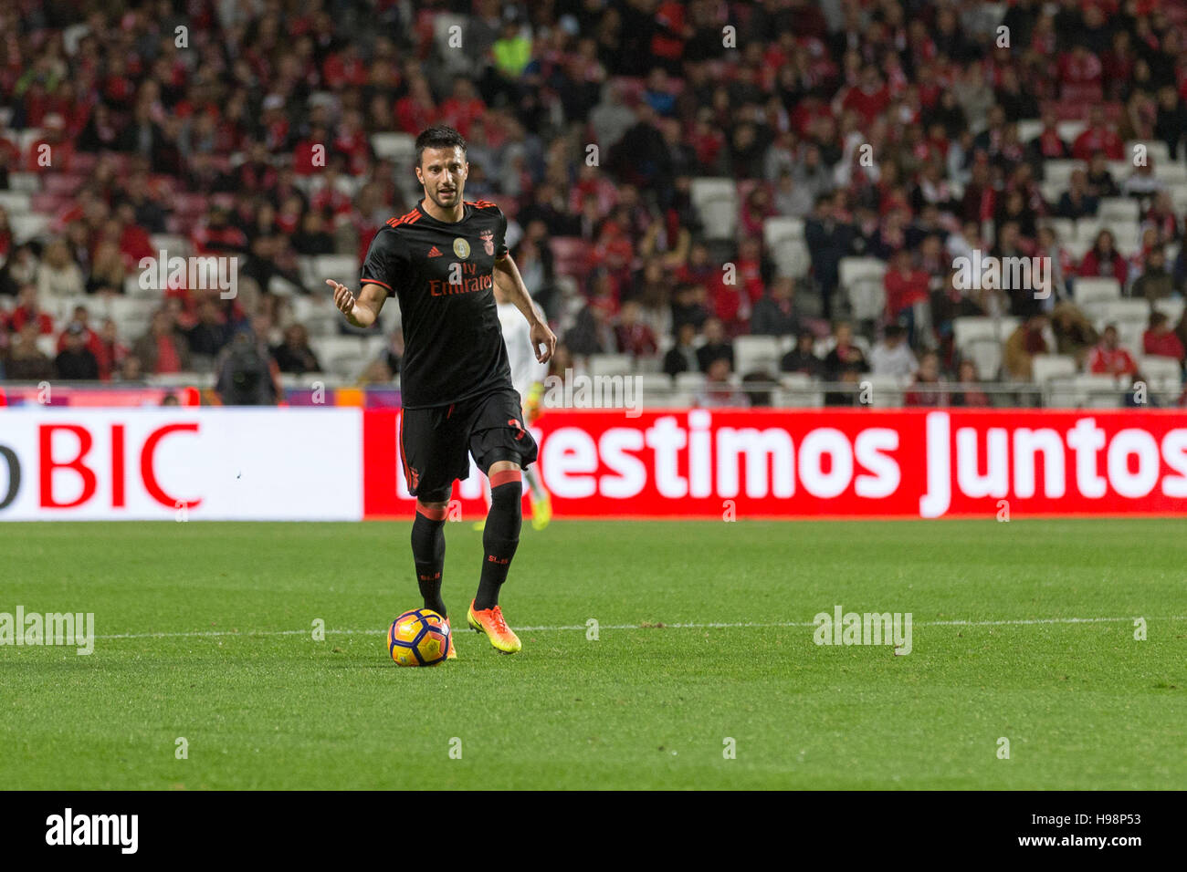 Sl benfica andreas samaris hi-res stock photography and images - Alamy