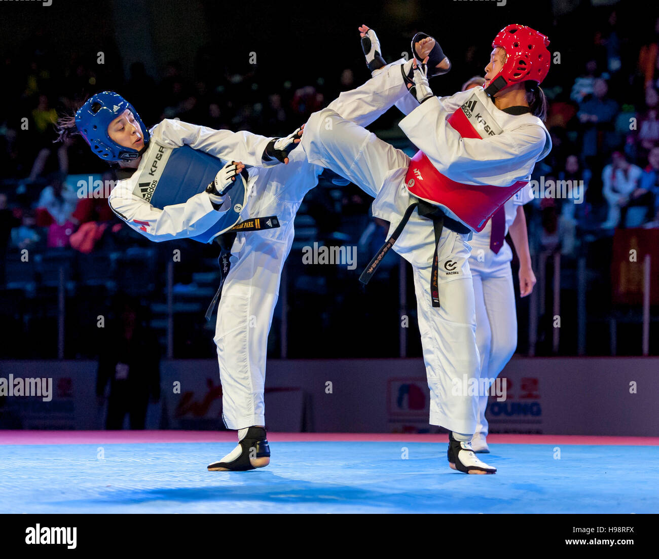 Burnaby, Canada. 19 November, 2016. WTF World Taekwondo Junior Championships Skylar Park (CAN ...