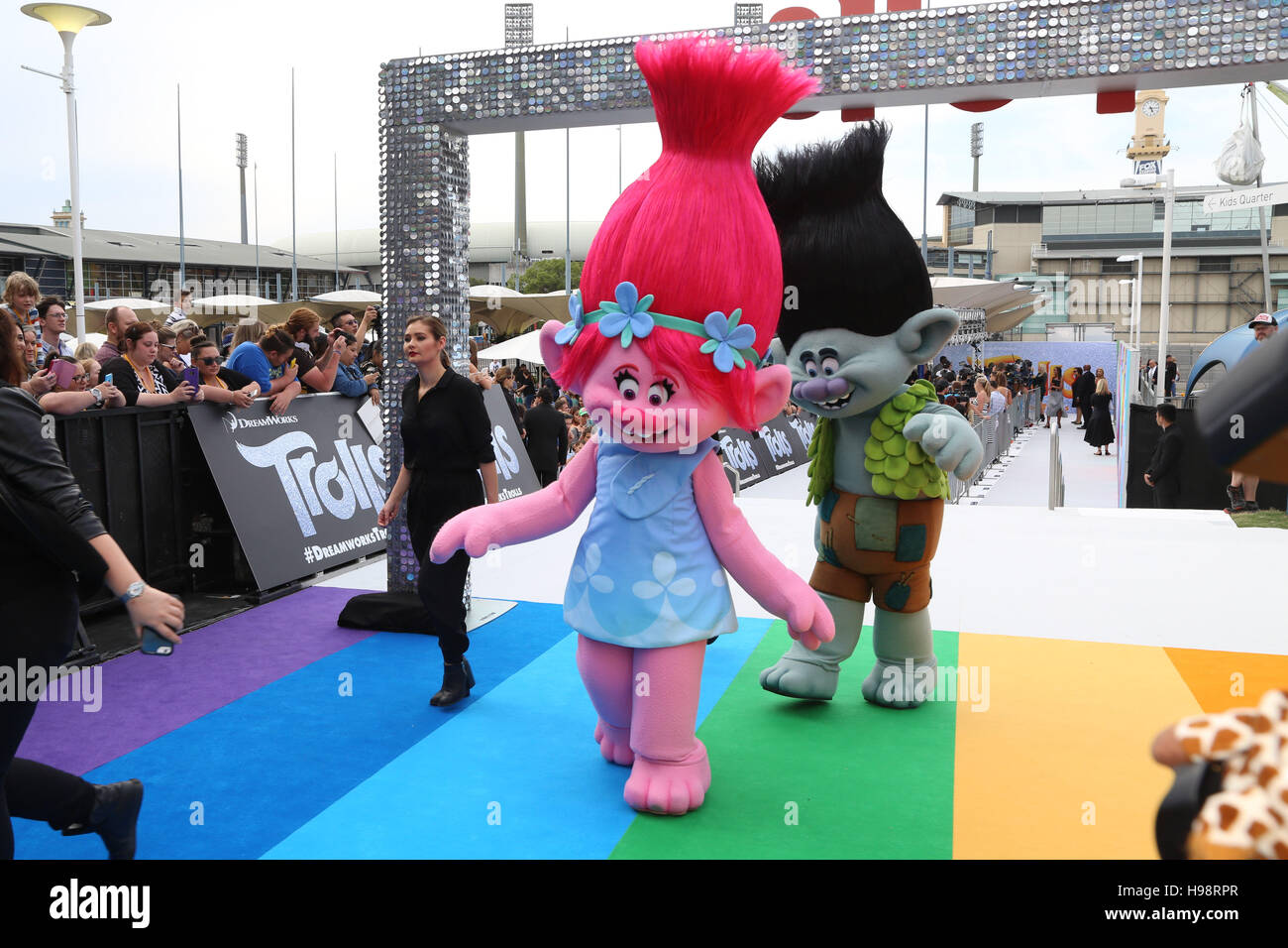 Sydney, Australia. 20 November 2016. Trolls arrive on the red carpet ...