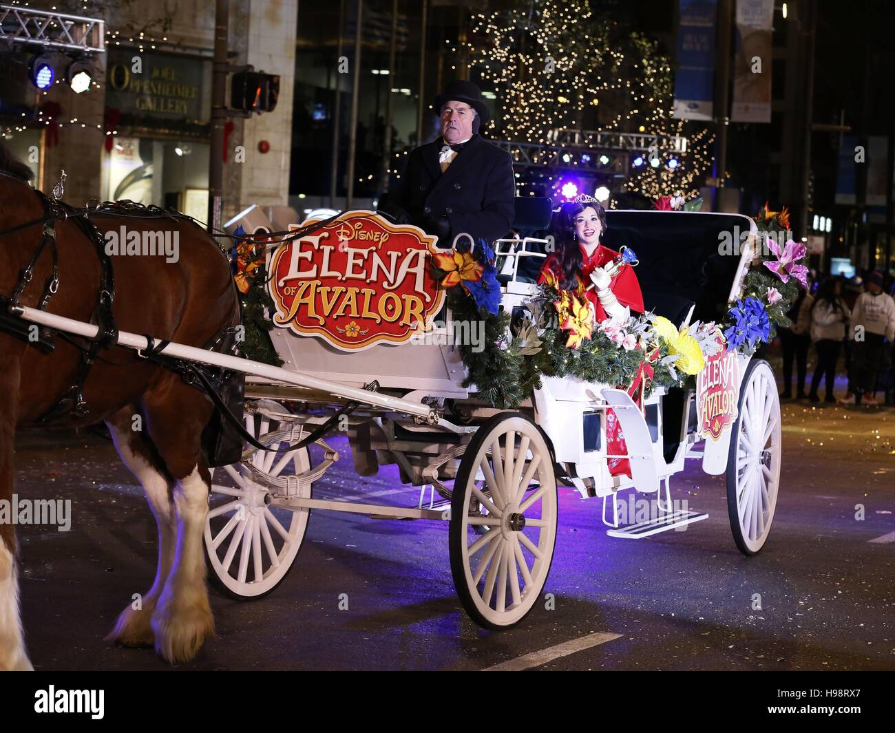 Chicago, USA. 19th Nov, 2016. Actors perform in the 25th Magnificent ...