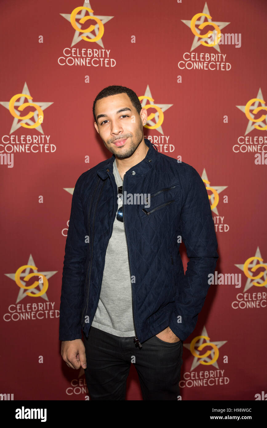 2016 dawin arrives hi-res stock photography and images - Alamy