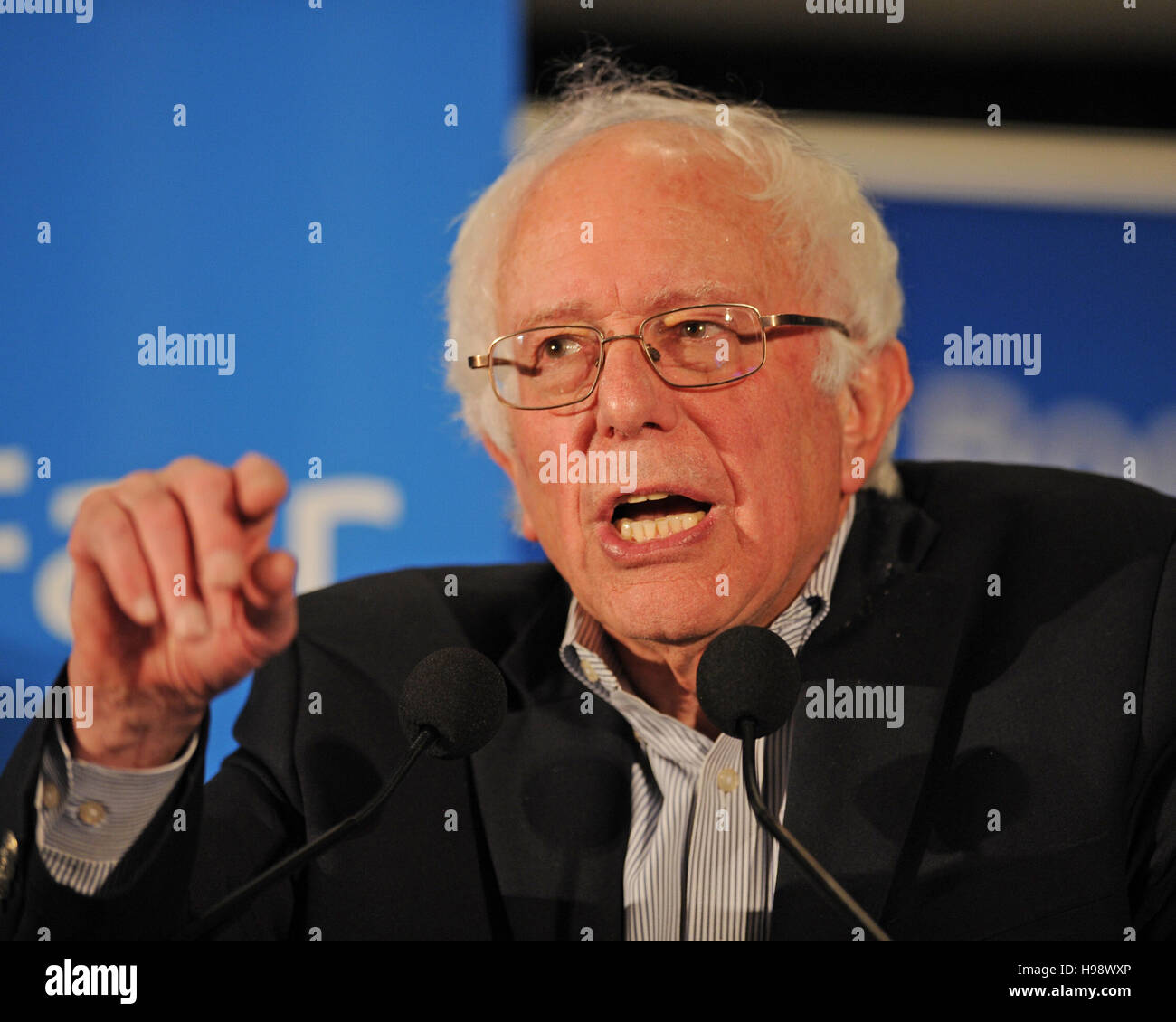 Miami, FL, USA. 19th Nov, 2016. Bernie Sanders speaks during the 2016 ...