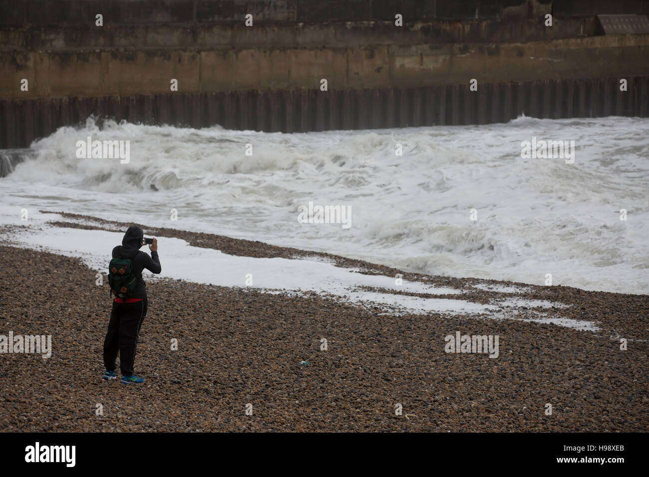 Brighton, UK. 20th Nov, 2016. Grey Skies over Brighton Pier as storm ...
