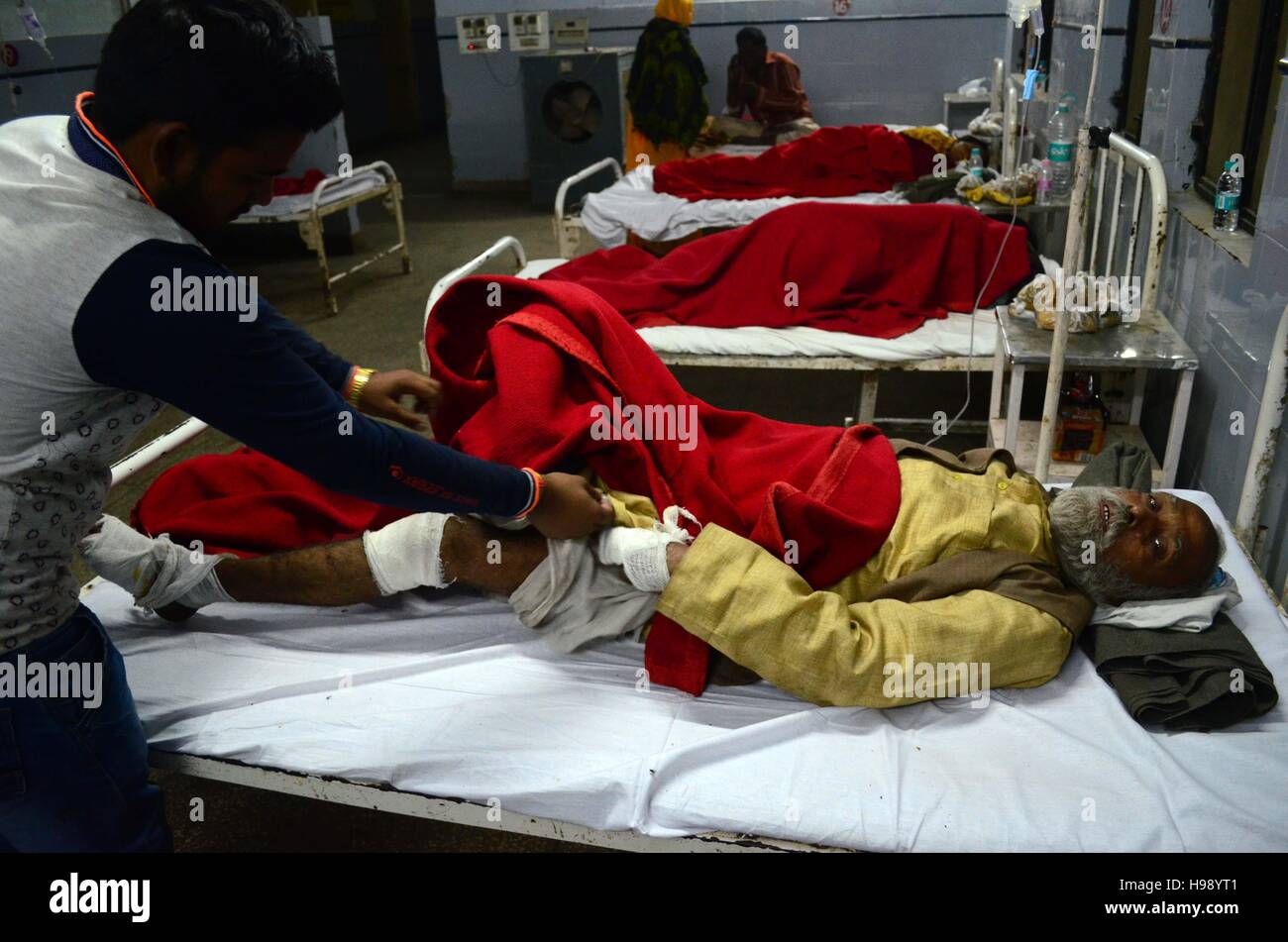 Kanpur people hi-res stock photography and images - Alamy