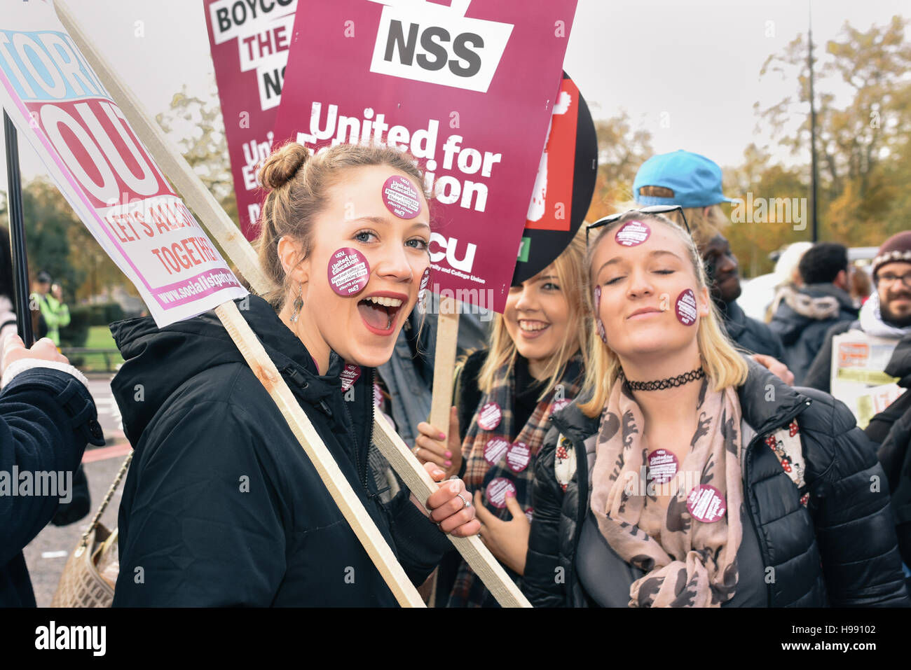 London, UK. 19th Nov, 2016. Students at the National Union of Students ...