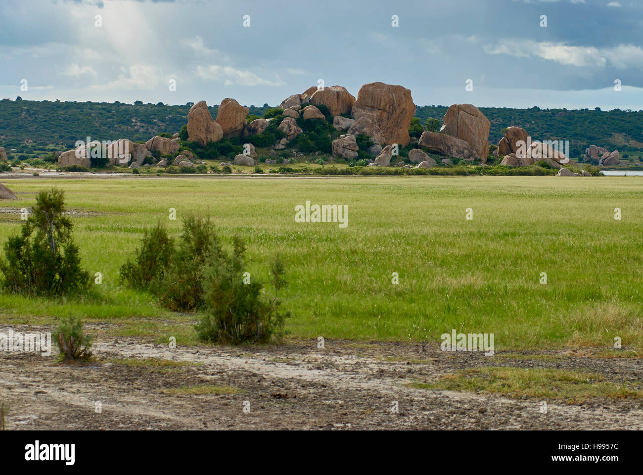 Bizarre shaped rock formation, Central Tanzania Stock Photo - Alamy