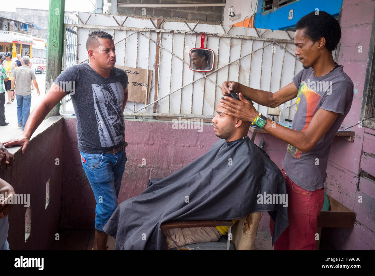 Barber work hi-res stock photography and images - Alamy