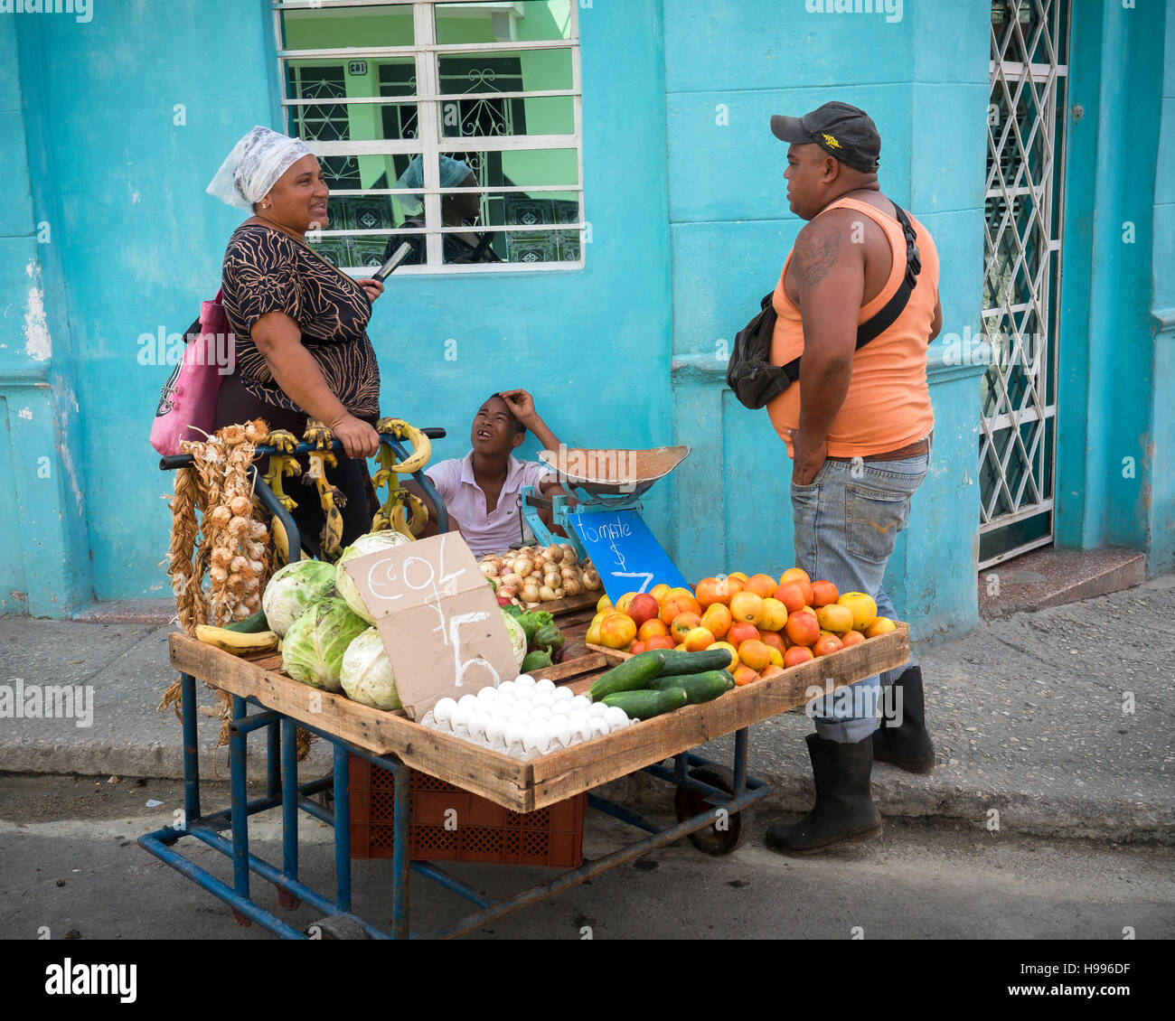 Caribbean market hi-res stock photography and images - Alamy