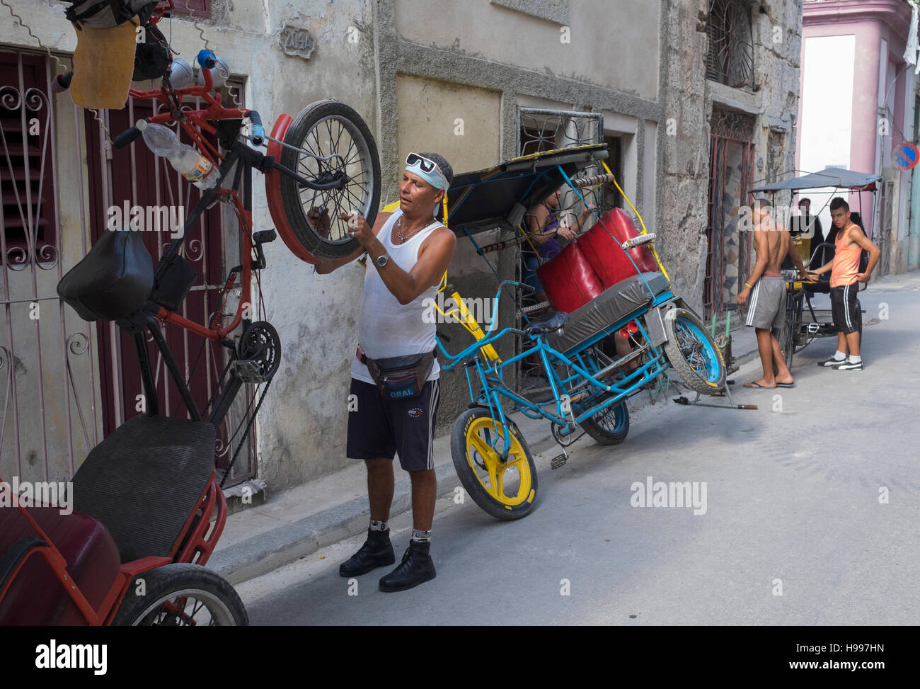 Cuba havana bicycle taxi on street hi-res stock photography and images ...