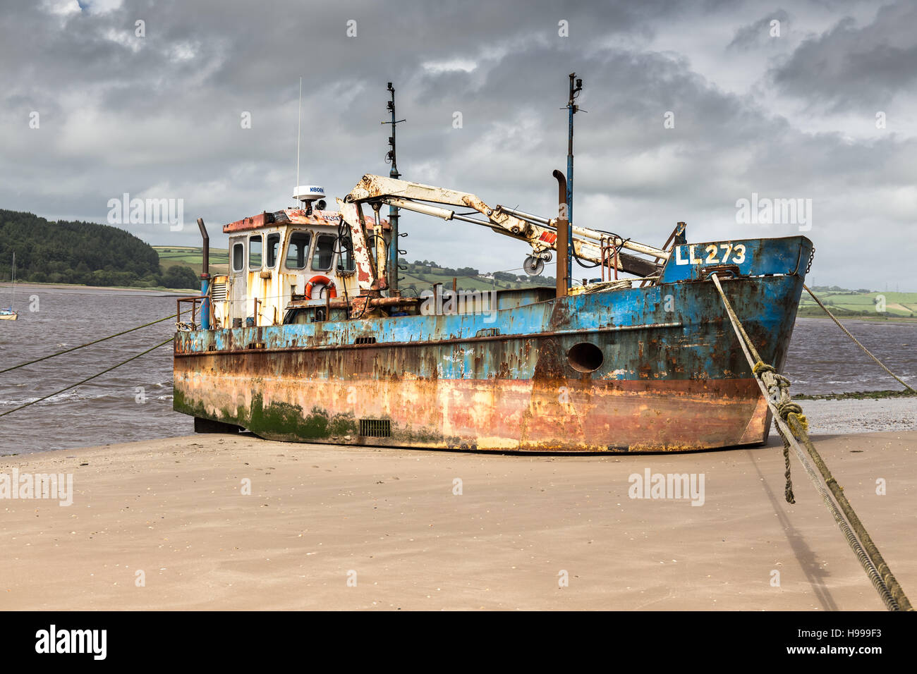 Rusty ship hi-res stock photography and images - Alamy