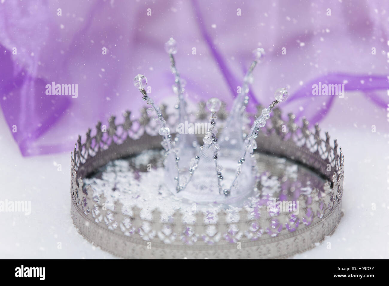 Set of bridal wedding accessories Stock Photo - Alamy