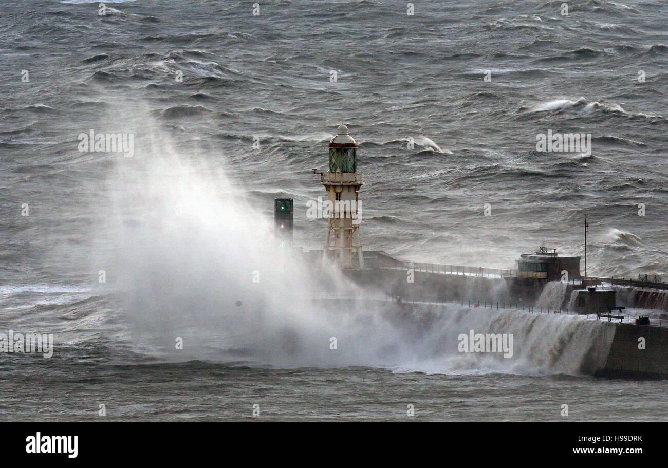 Storm dover hi-res stock photography and images - Alamy