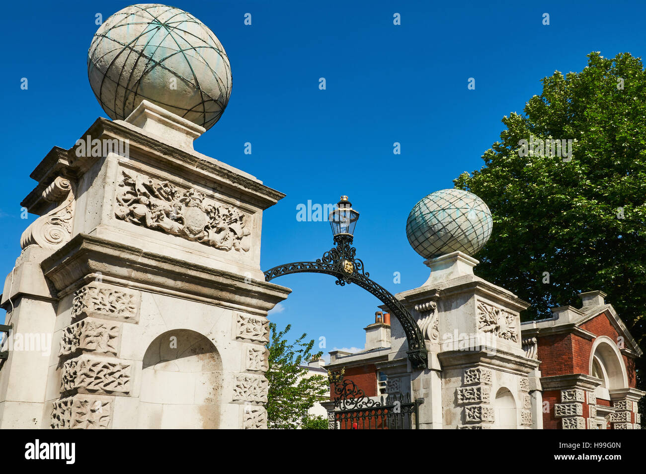 Royal naval college hi-res stock photography and images - Alamy