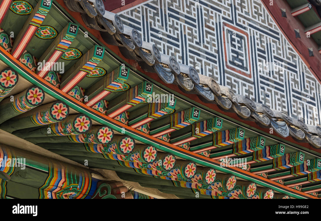 Detail of Traditional Korean Roof, Colourful Decorated Ornament for ...