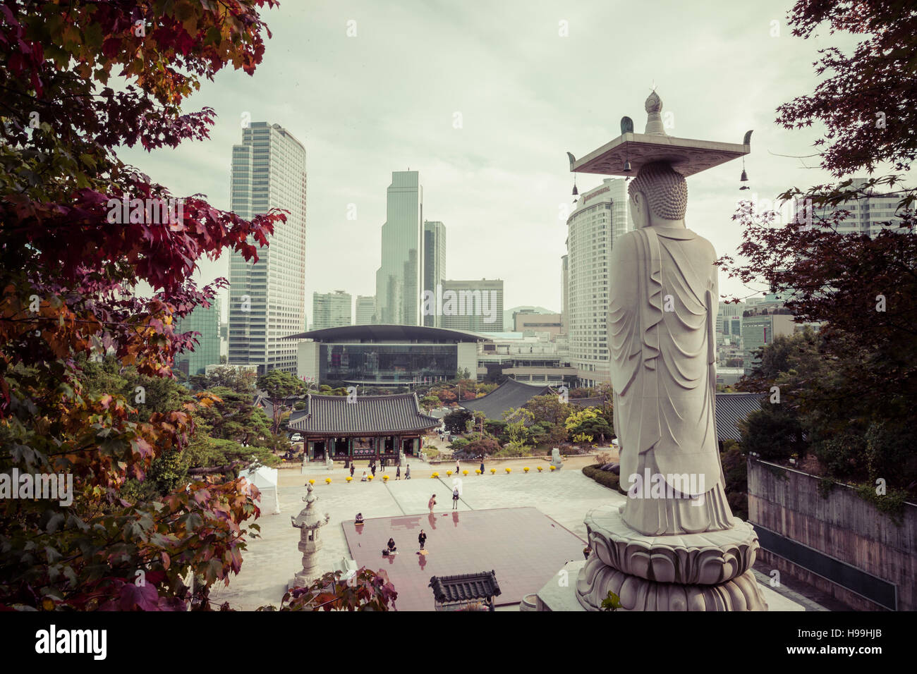 Bongeunsa Temple in the Gangnam District of Seoul, Korea Stock Photo ...